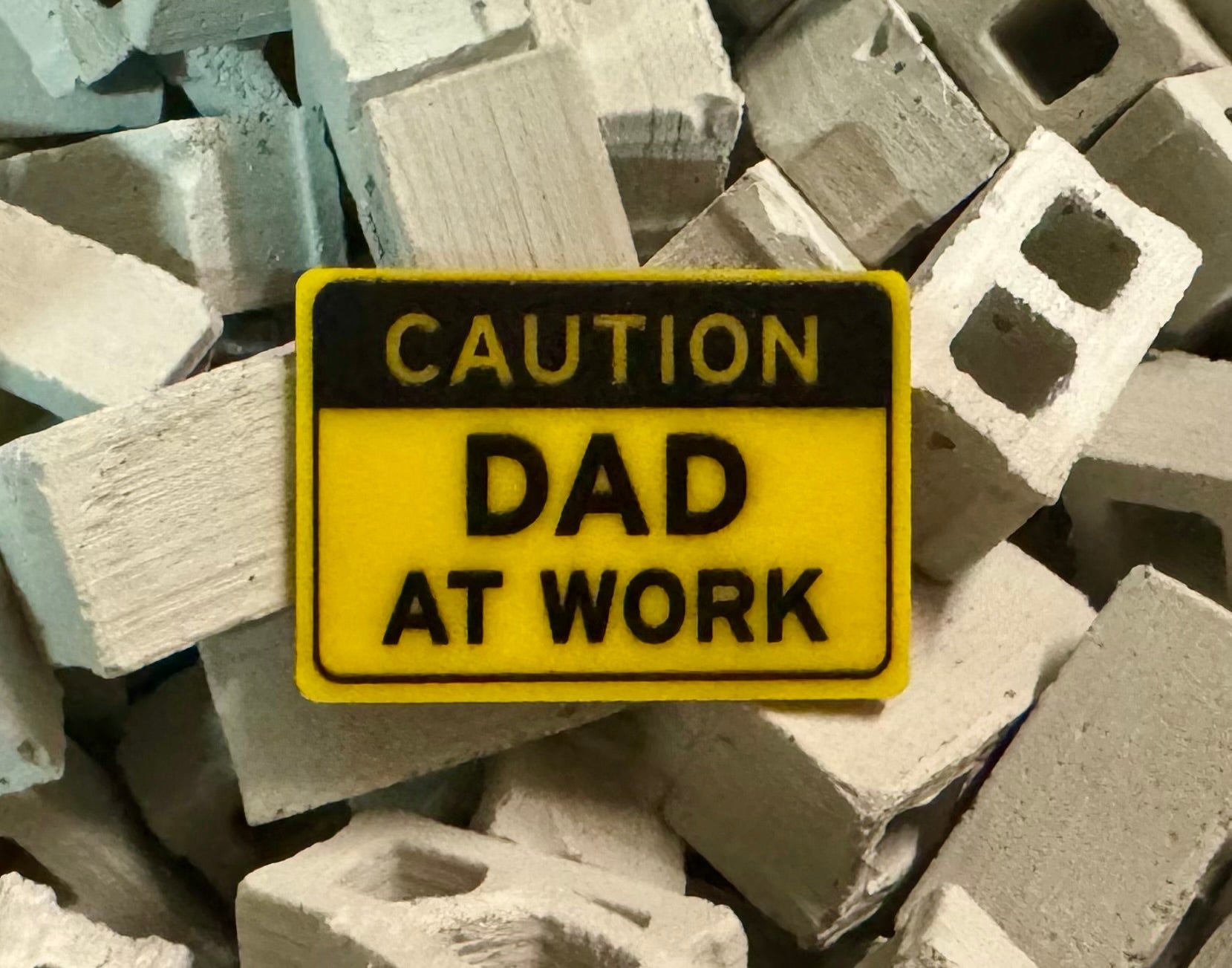 1:12 Scale Mini Caution Dad At Work – Mini Materials