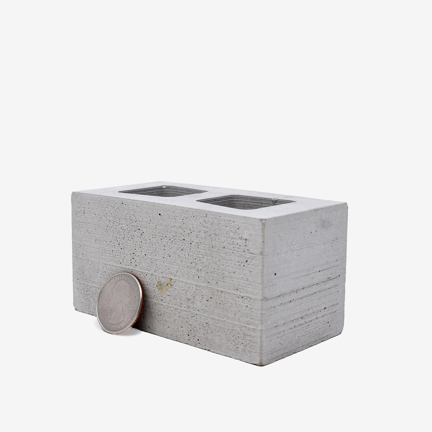 1:4 Scale Mini Cinder Block (1pk) – Mini Materials